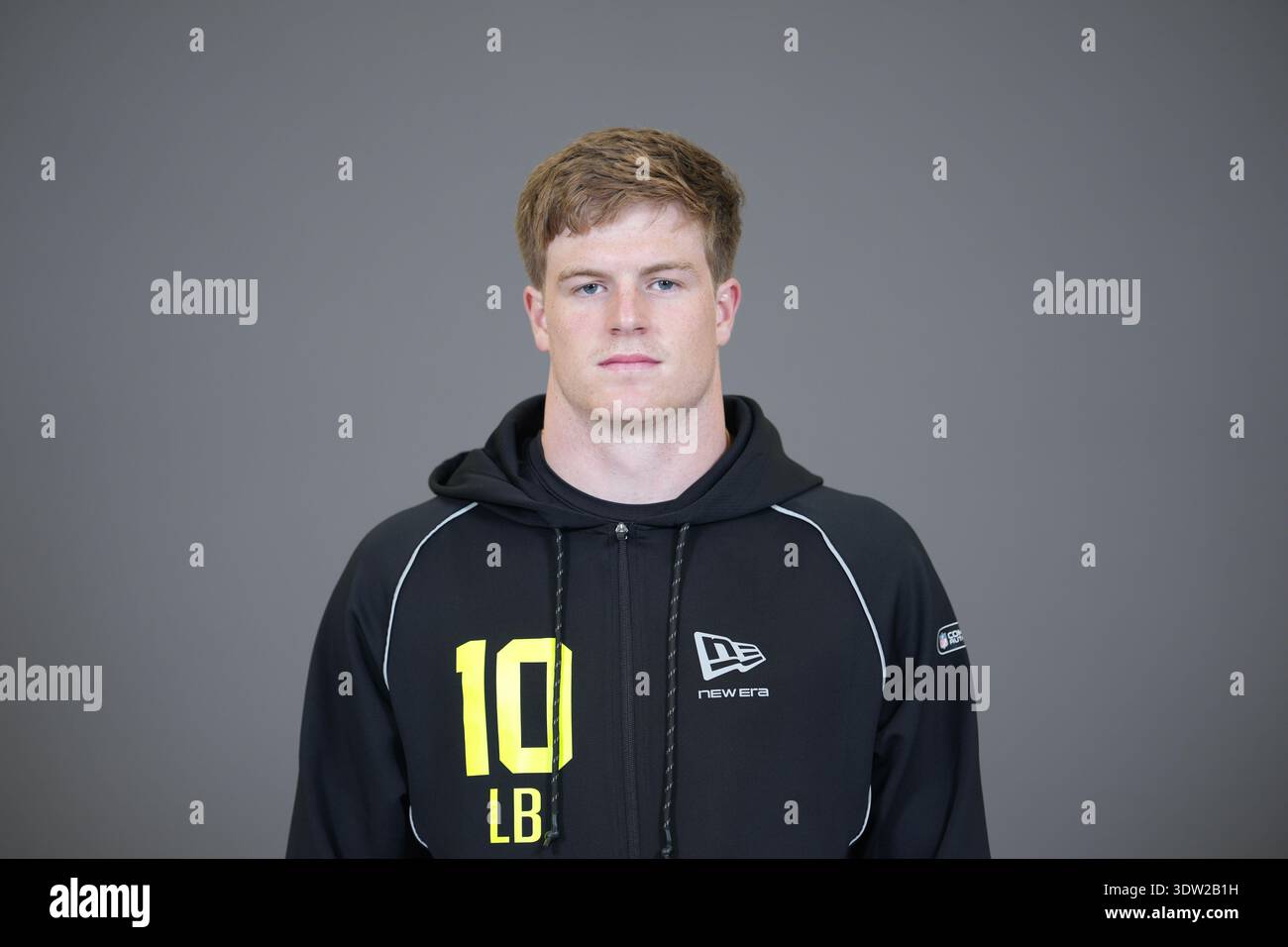 Cincinnati linebacker Jake Golday (10) poses for a portrait at the NFL ...