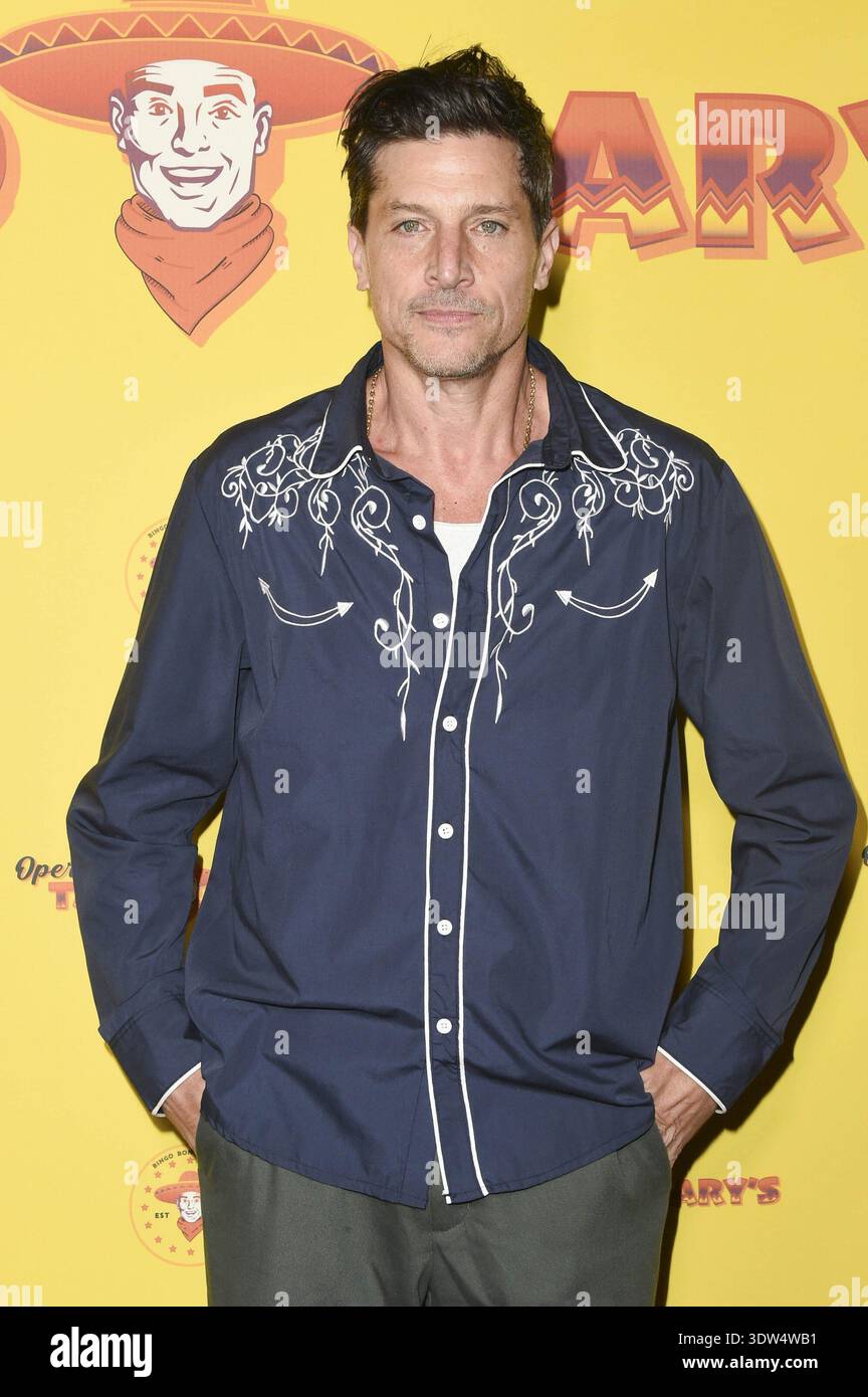 Simon Rex at arrivals for OPERATION TACO GARY'S Premiere, The Culver ...