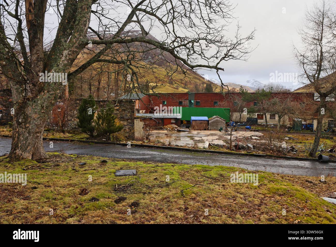 Spittal of glenshee hotel demolished hi-res stock photography and ...