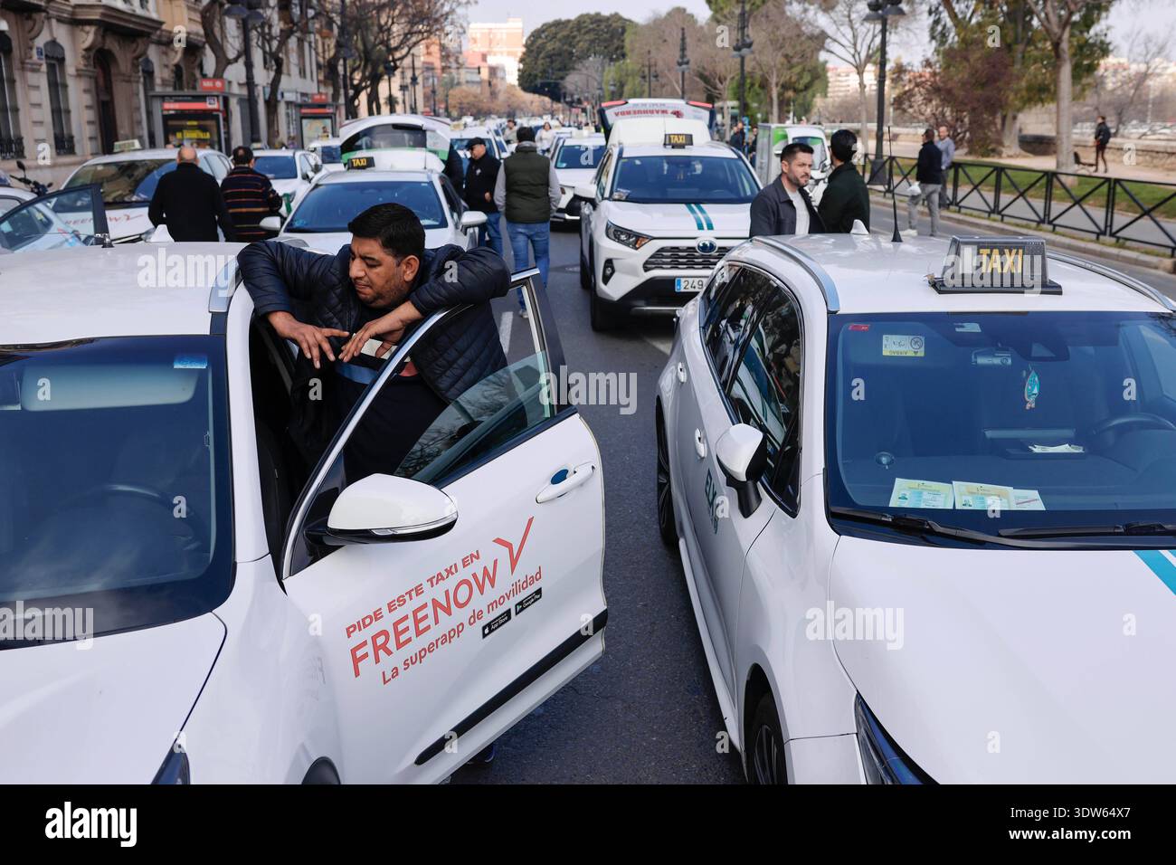 Taxi drivers on strike during the strike called by the taxi sector, on ...