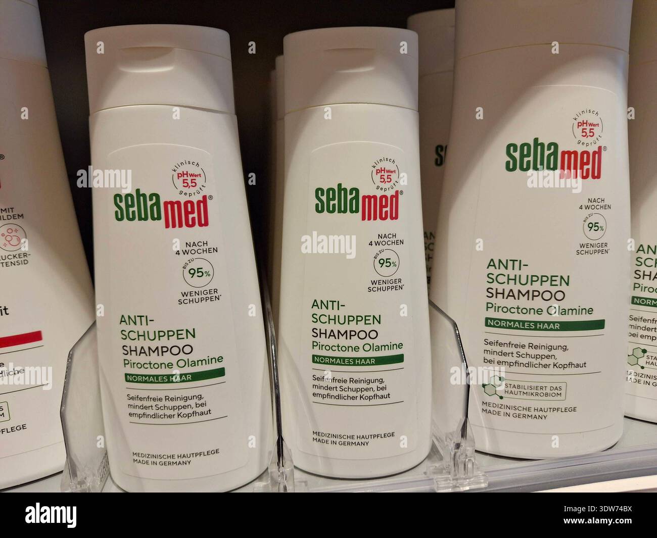 Stockbilder 02/2026 Seba Med Lotion Hamburg Hamburg Deutschland ...