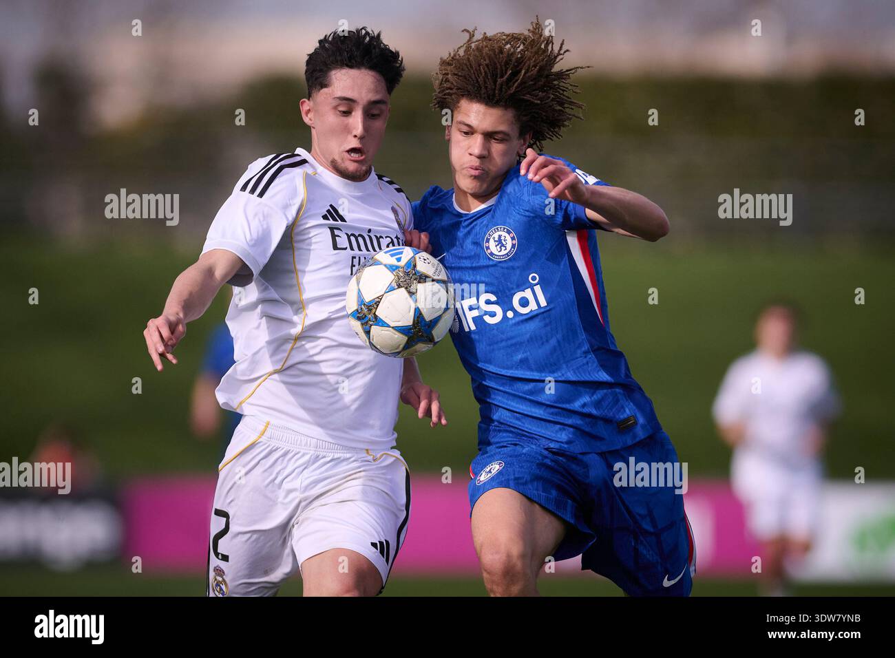 Real Madrid CF`s Jesus Fortea (l) and Chelsea FC`s Landon Emenalo ...