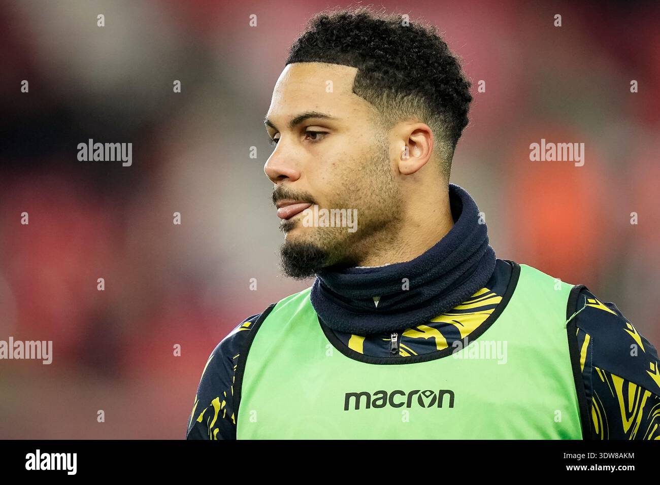 Myles Peart-Harris of Oxford United in the pregame warmup session ...