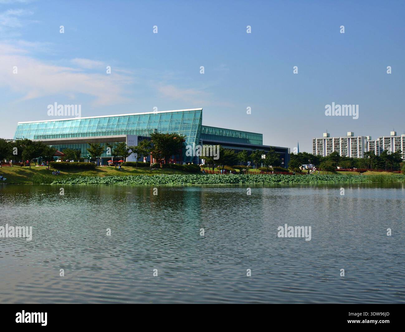 Gyeonggi Museum of Modern Art Modern Architecture with Glass Sail Wall ...