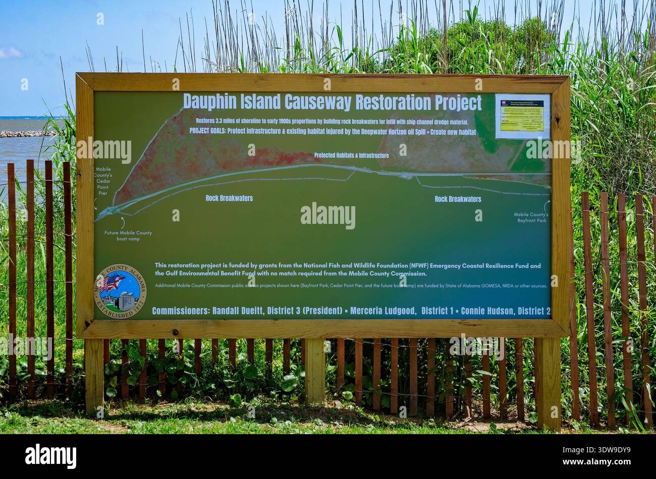 Dauphin island causeway restoration project hi-res stock photography ...