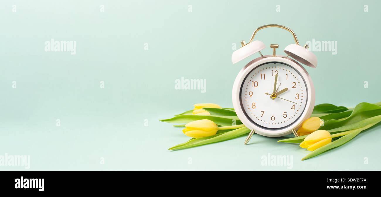 Switch to daylight saving time in spring, summer time changeover, alarm ...