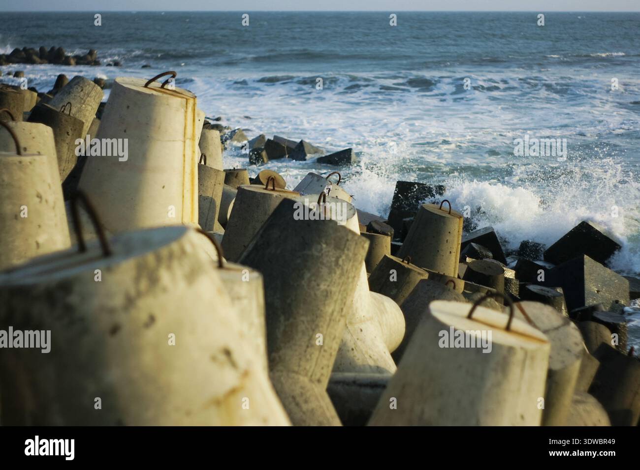 Tetrapods for coastal protection hi-res stock photography and images ...