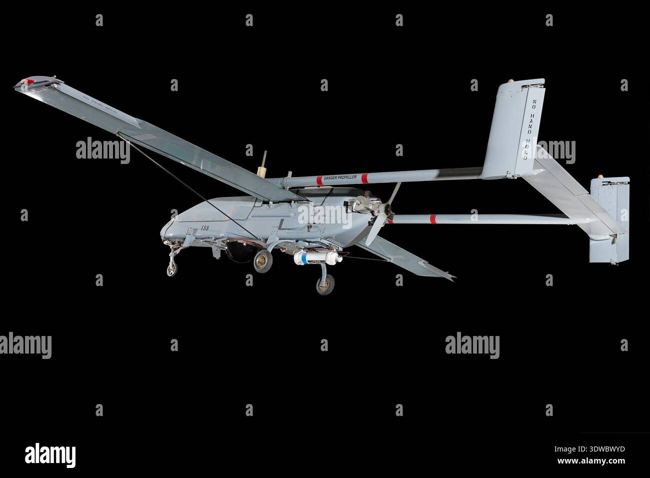Ship launched uav recovery hi-res stock photography and images - Alamy