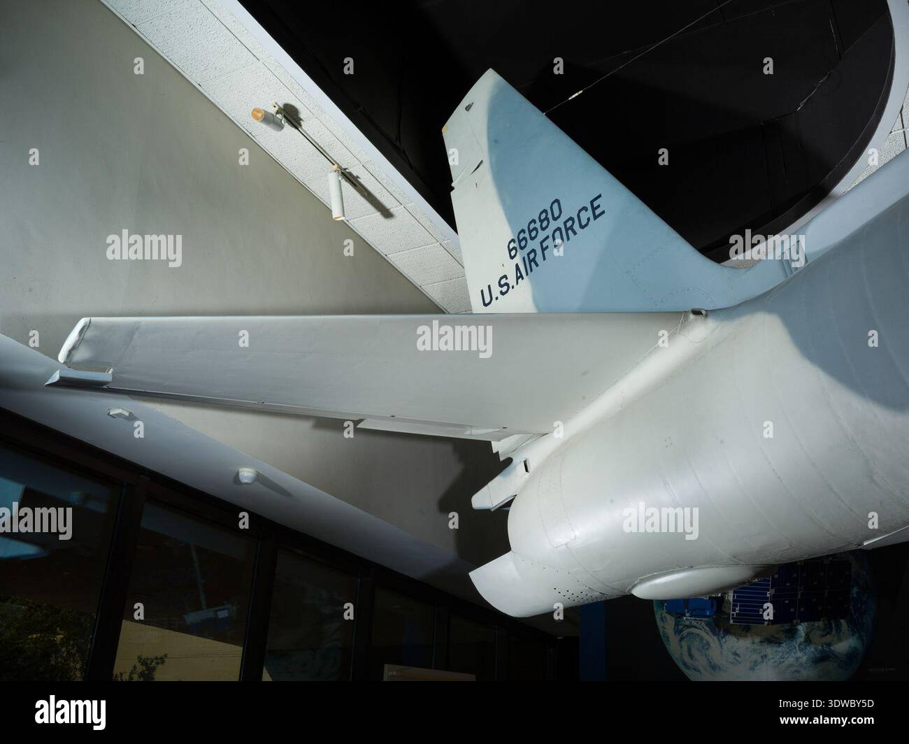 Lockheed U-2C is a single-seat, single-engine, high-altitude ...