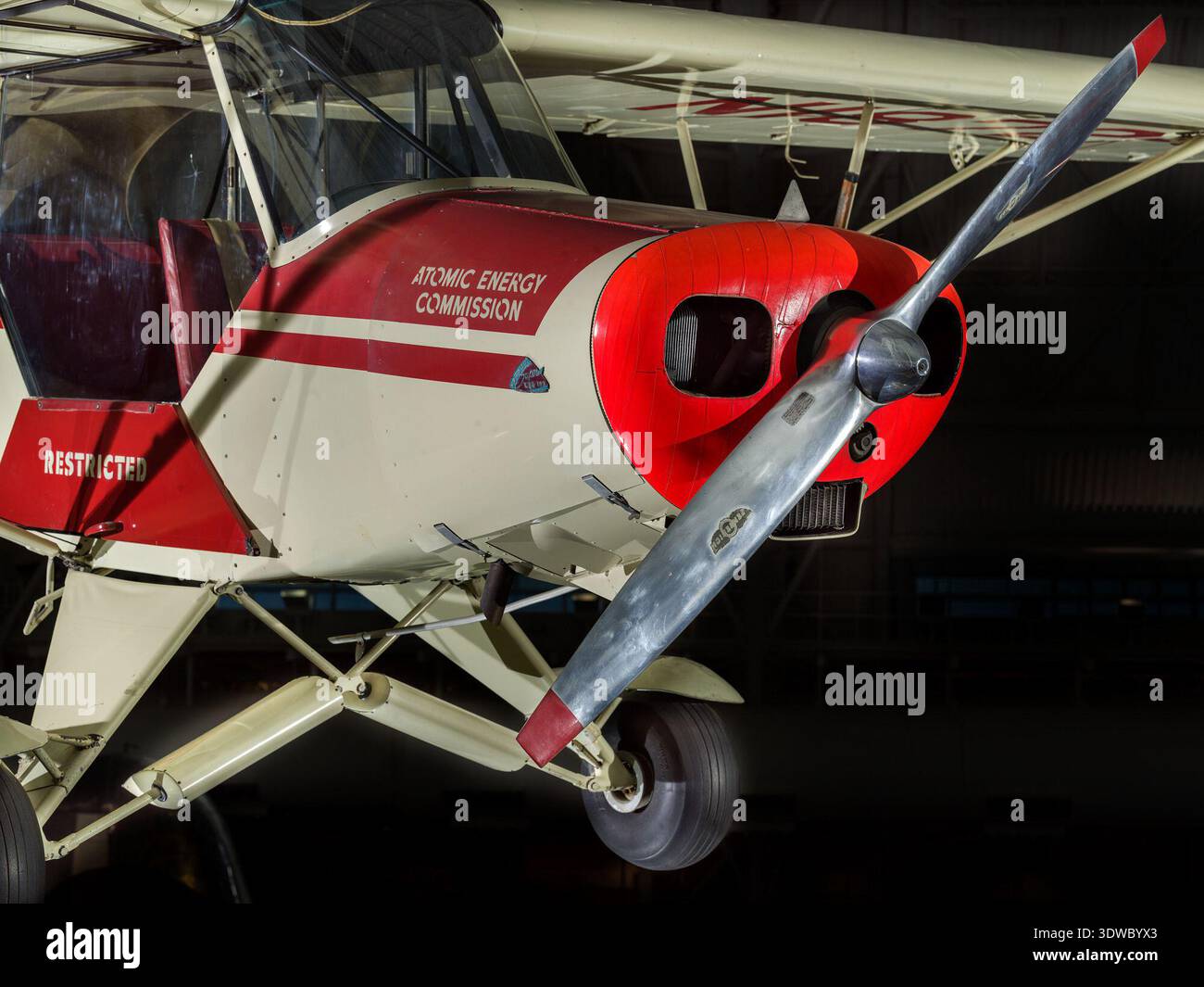 Piper PA-18 Super Cub (introduced 1946) was an American general ...
