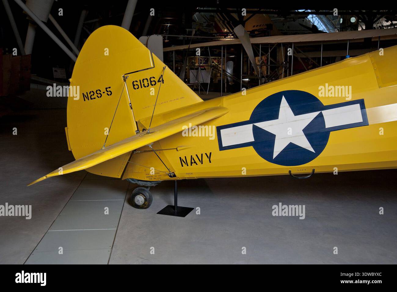 Armynavytrainingaircraft hi-res stock photography and images - Alamy