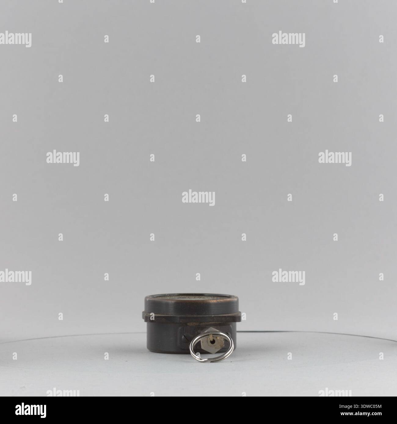 Four mounting holes panel hi-res stock photography and images - Alamy