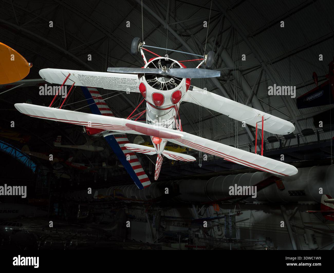 Warner scarab 185 hp radial engine hi-res stock photography and images ...