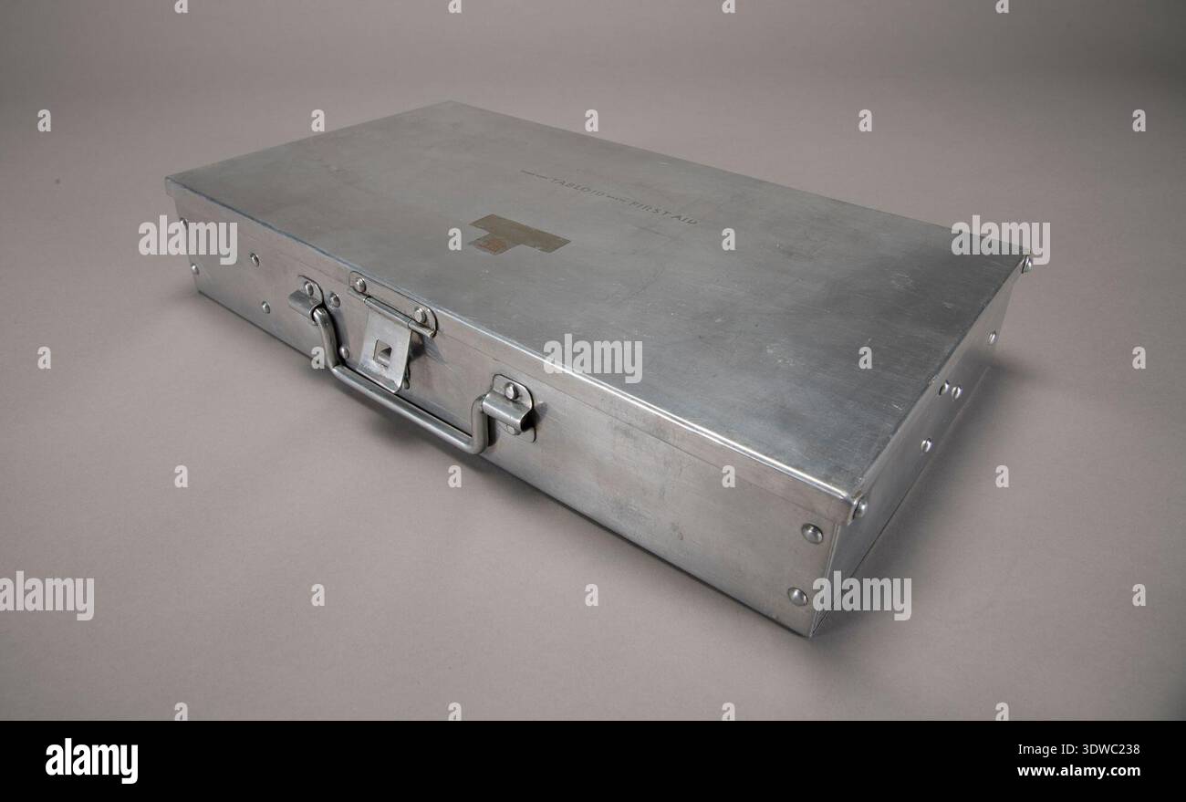 Steel latch aircraft first aid box hi-res stock photography and images ...