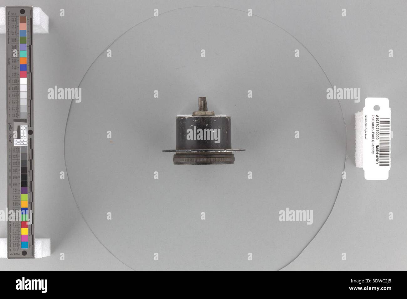 Early aviation fuel quantity indicator 1918 hi-res stock photography ...