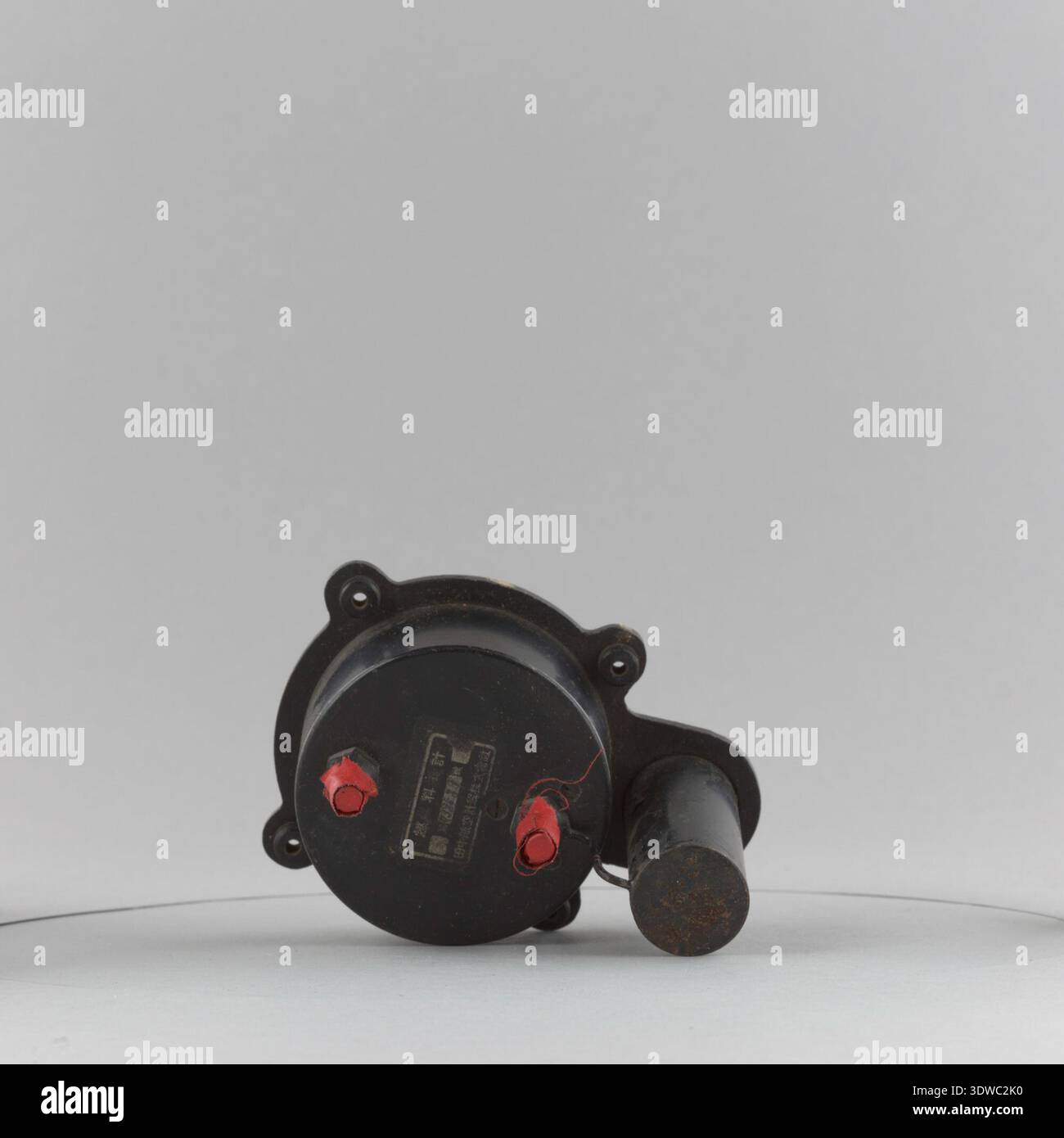 Aircraft fuel tank monitoring device hi-res stock photography and ...