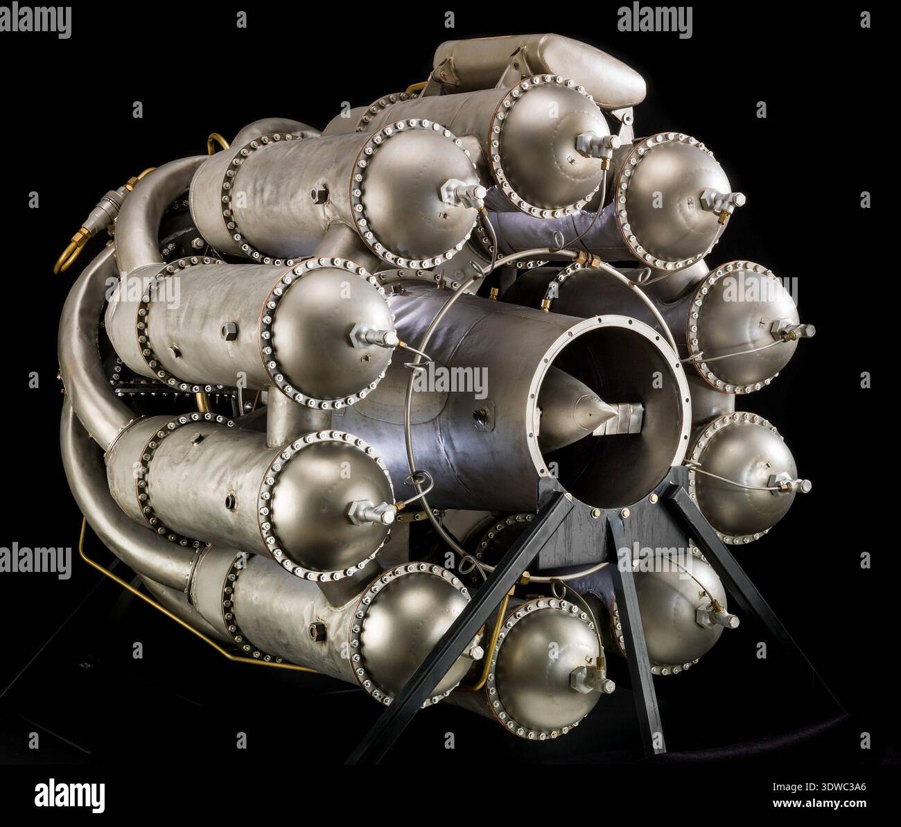 Double entry compressor system hi-res stock photography and images - Alamy