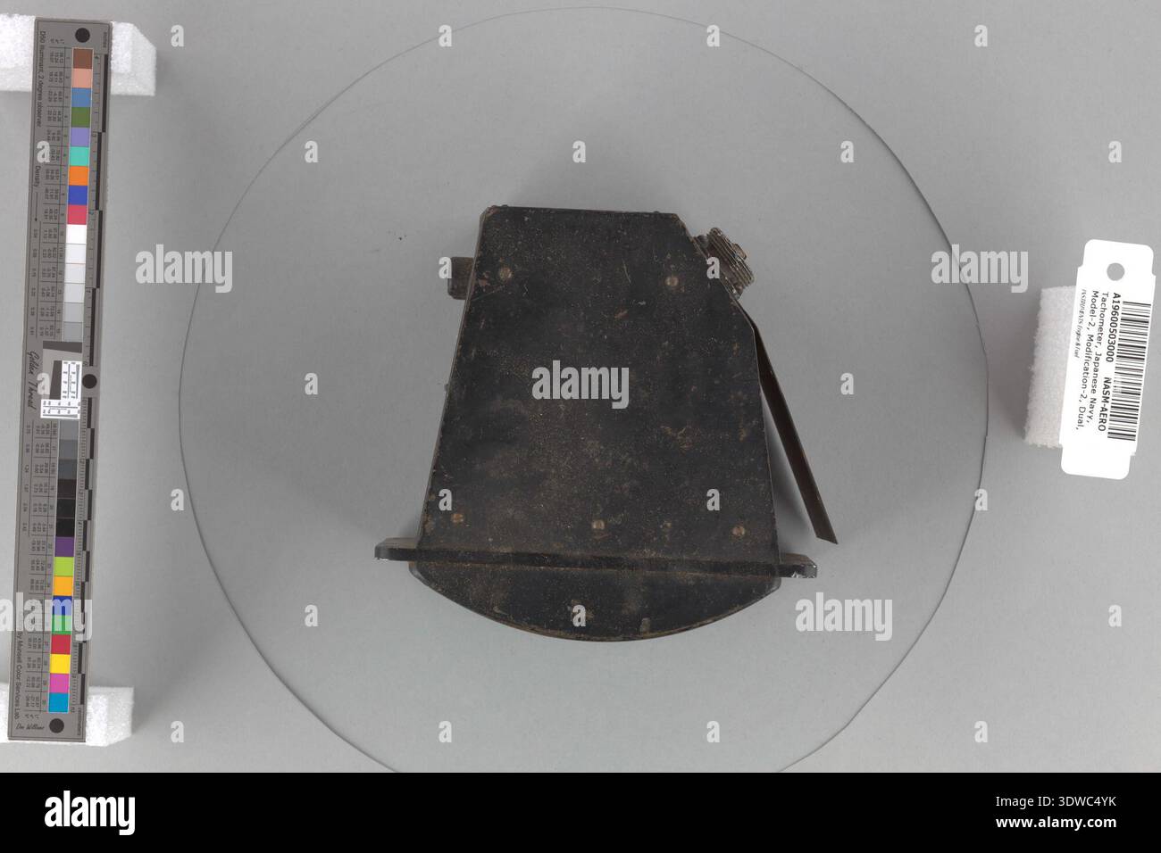 Calibrated revolutions per minute scale hi-res stock photography and ...