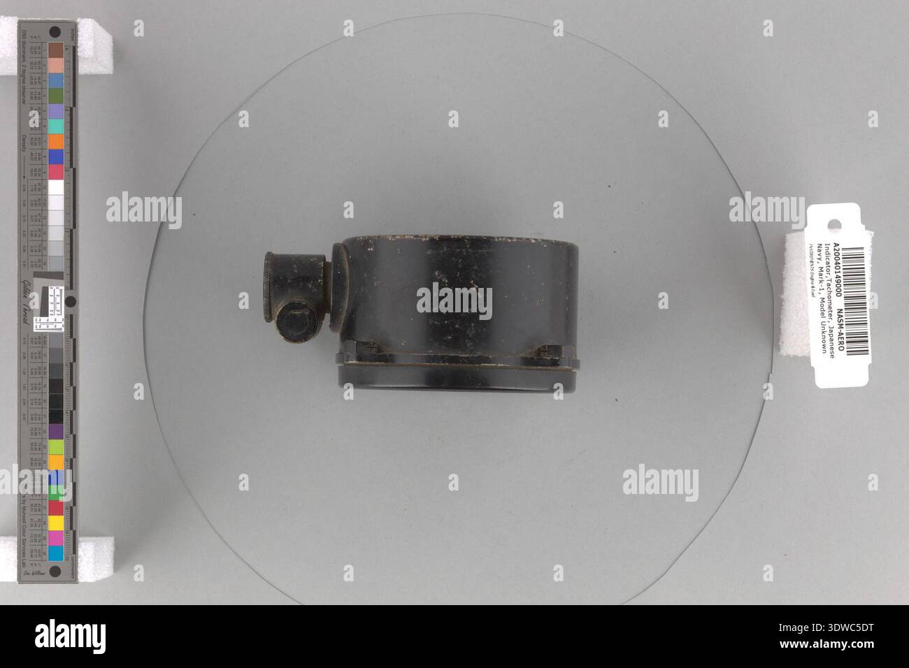 Aircraft engine monitoring hardware hi-res stock photography and images ...