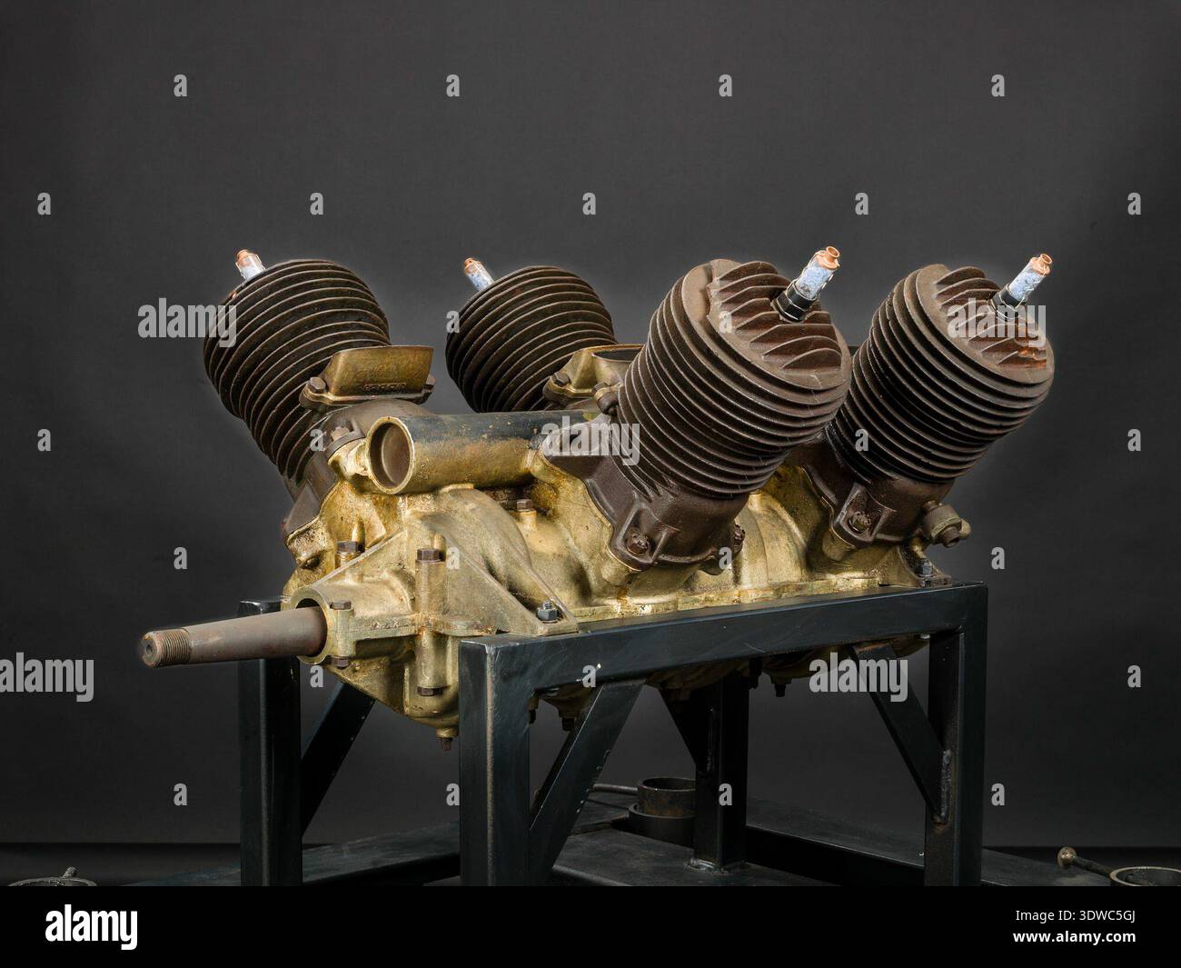 Range fifty miles design hi-res stock photography and images - Alamy