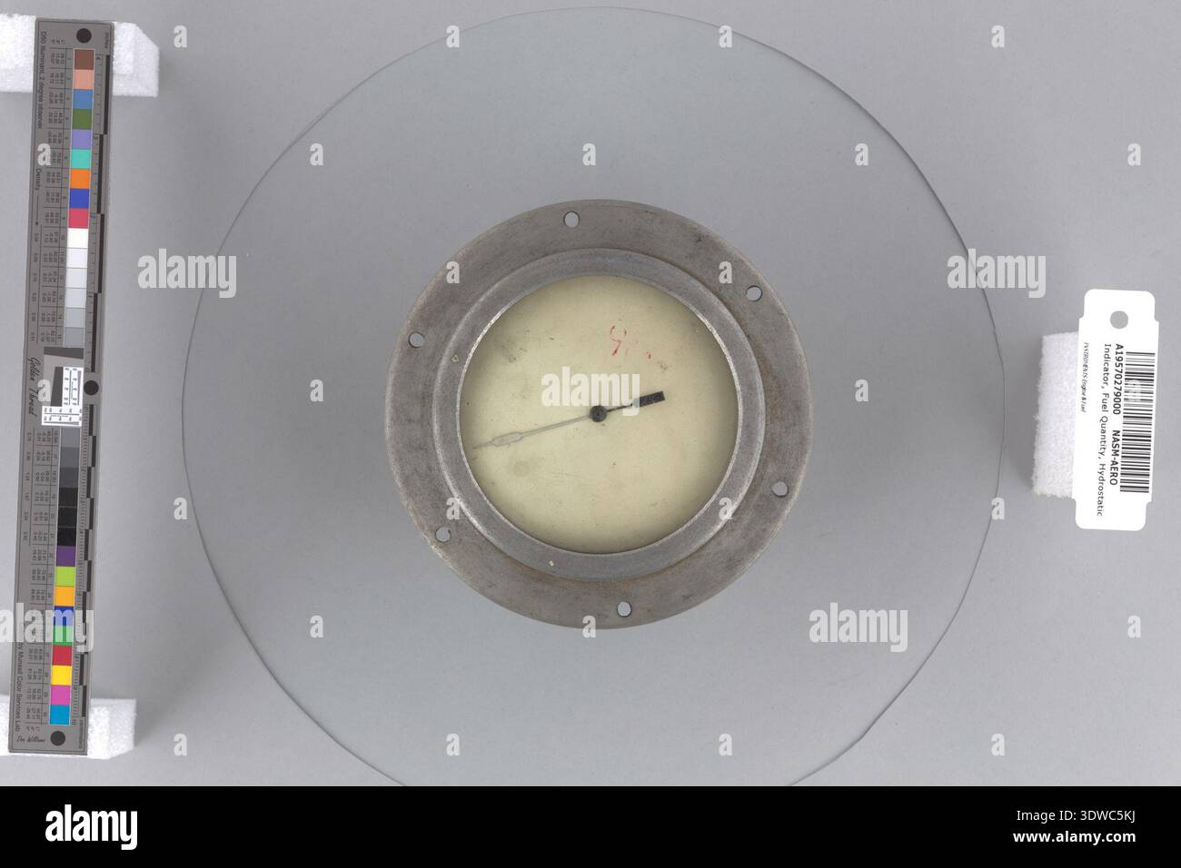 Early aviation fuel quantity indicator 1918 hi-res stock photography ...