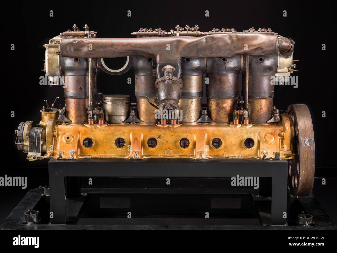 Schutte lanz aviation system hi-res stock photography and images - Alamy