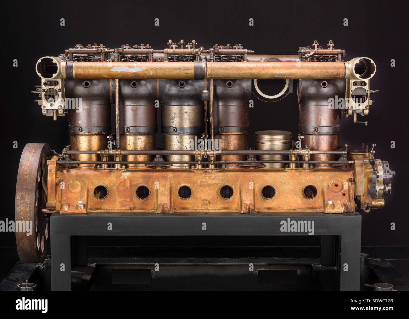 World war i german aero technology hi-res stock photography and images ...