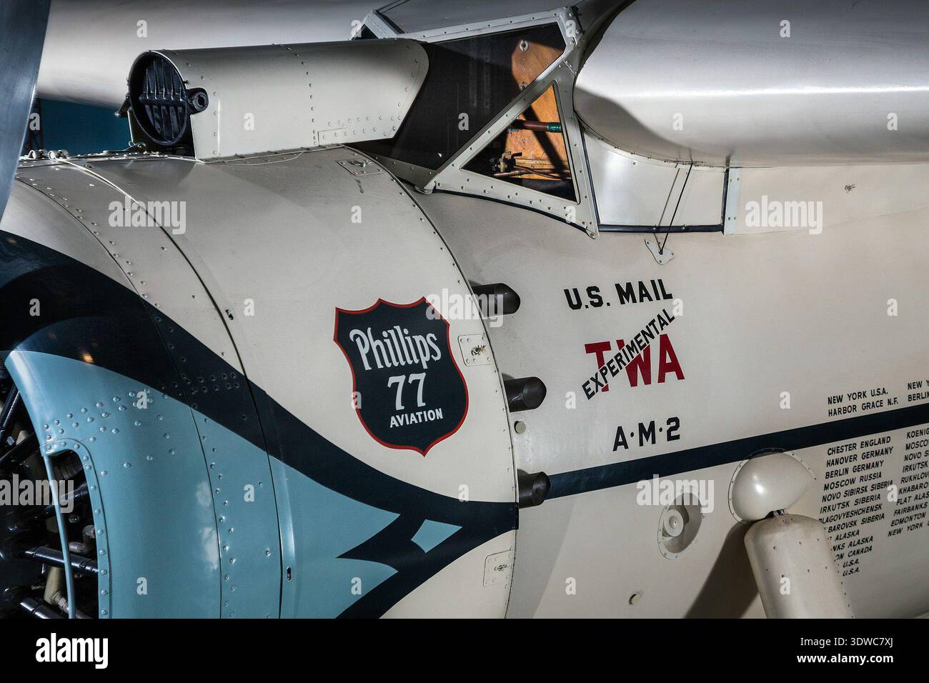Lockheed 5c variant hi-res stock photography and images - Alamy