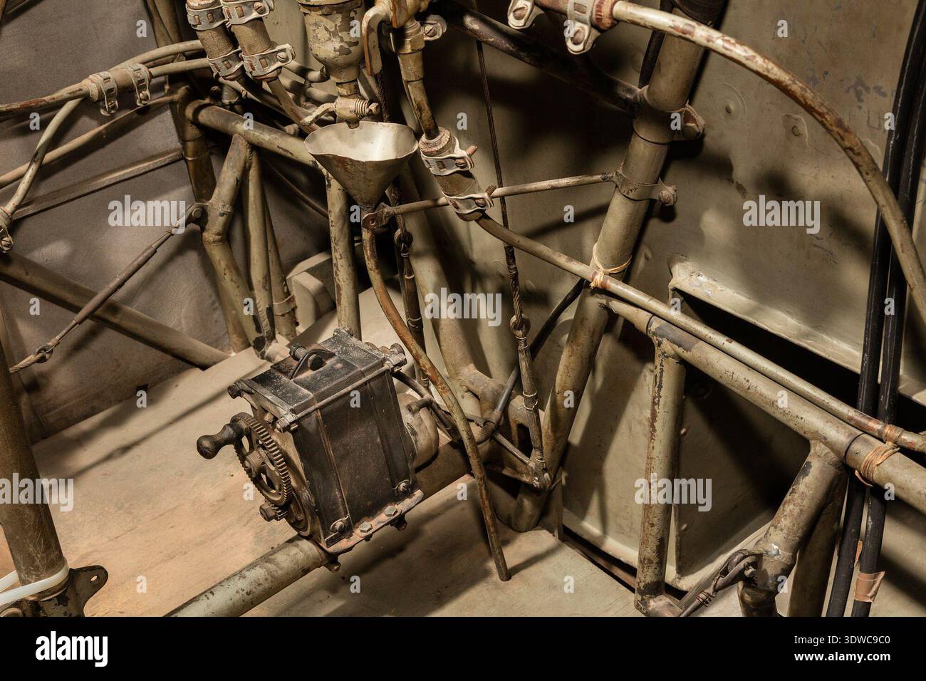 Forward fuel tanks layout hi-res stock photography and images - Alamy