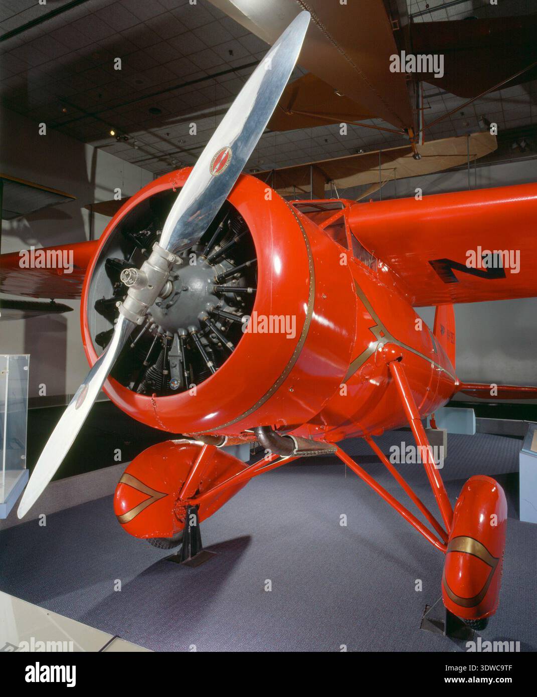 Lockheed Vega 5B NR7952 was a high-speed cabin monoplane built by the ...