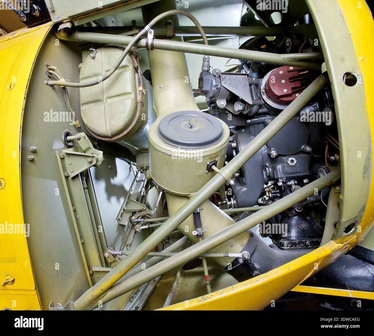 Armynavytrainingaircraft hi-res stock photography and images - Alamy