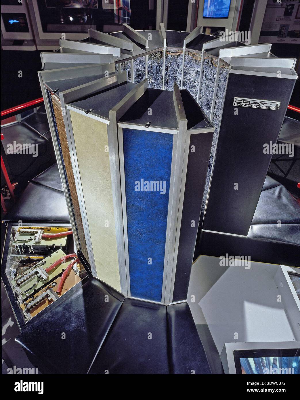 Integrated power supply bays hi-res stock photography and images - Alamy