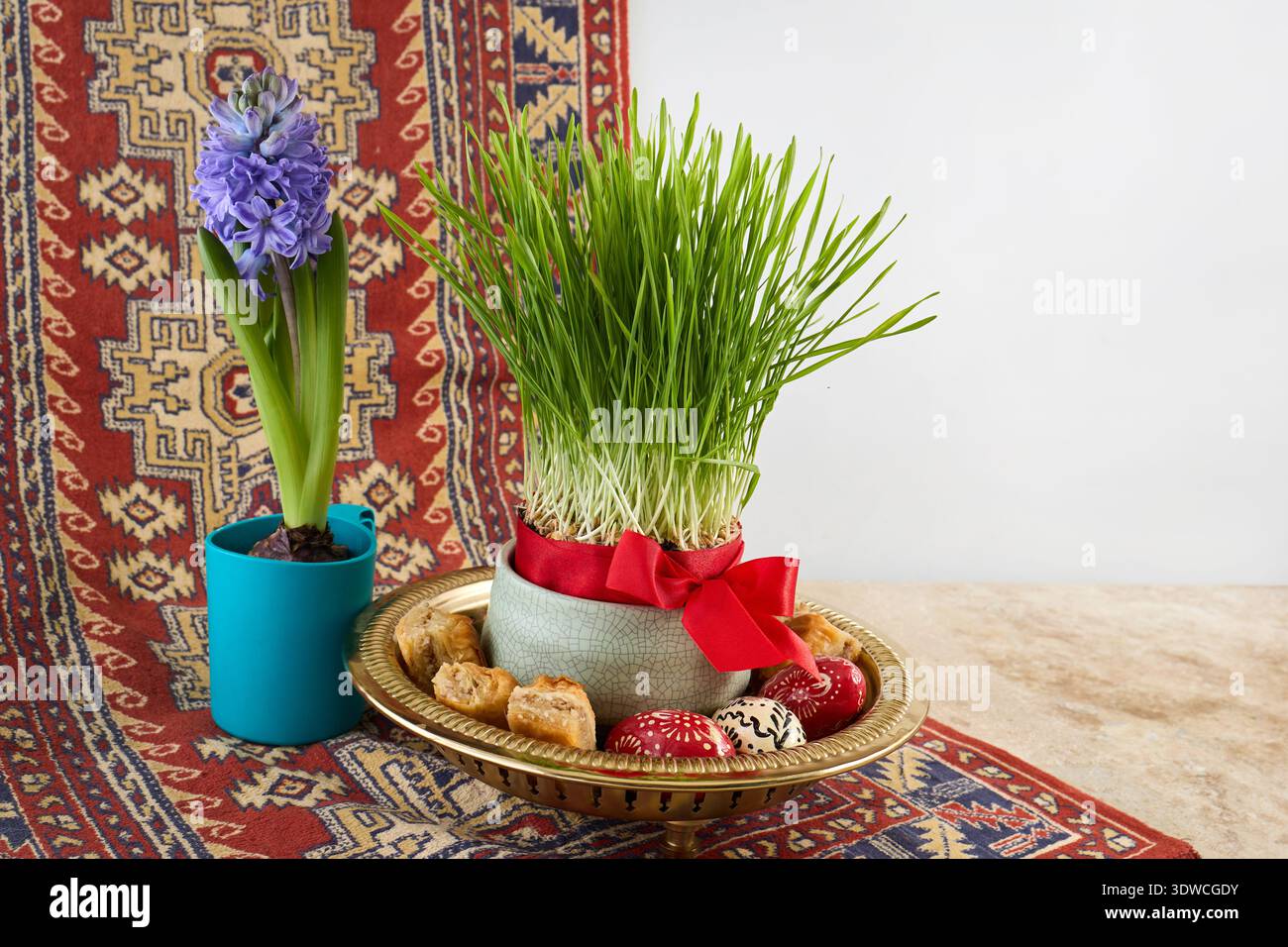 Haft sin nowruz symbols hi-res stock photography and images - Alamy