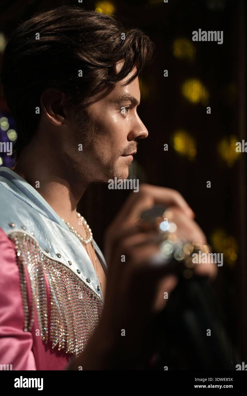 Wax figure of English singer and actor Harry Styles at Madame Tussauds ...
