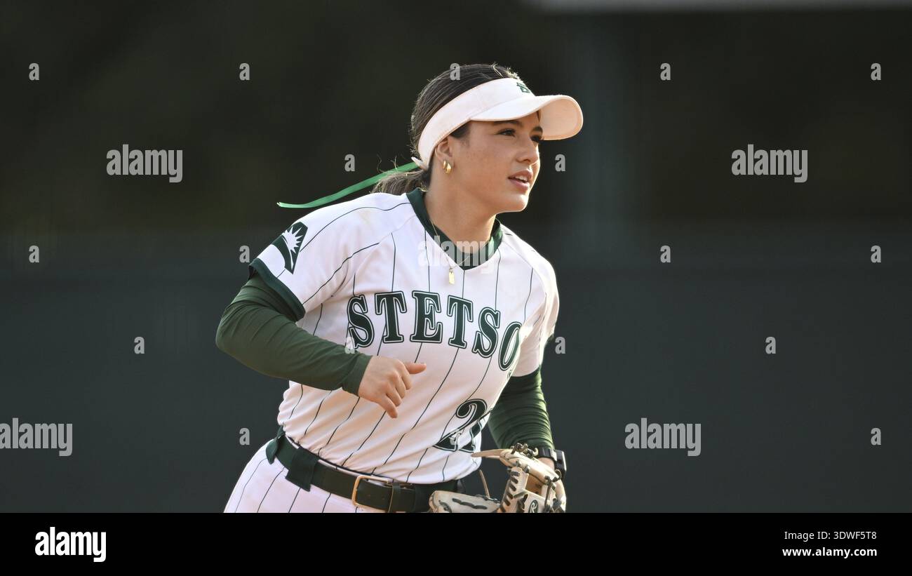 Stetson infielder Irianis Garcia (21) follows a play during an NCAA ...
