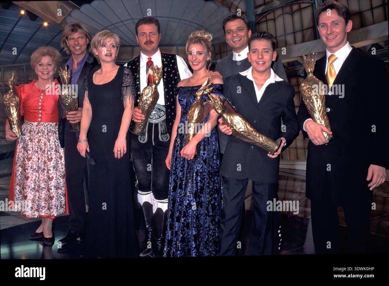 ARCHIV: Stefanie Hertel Sängerin Stefanie Hertel mit Maria Hellwig ...