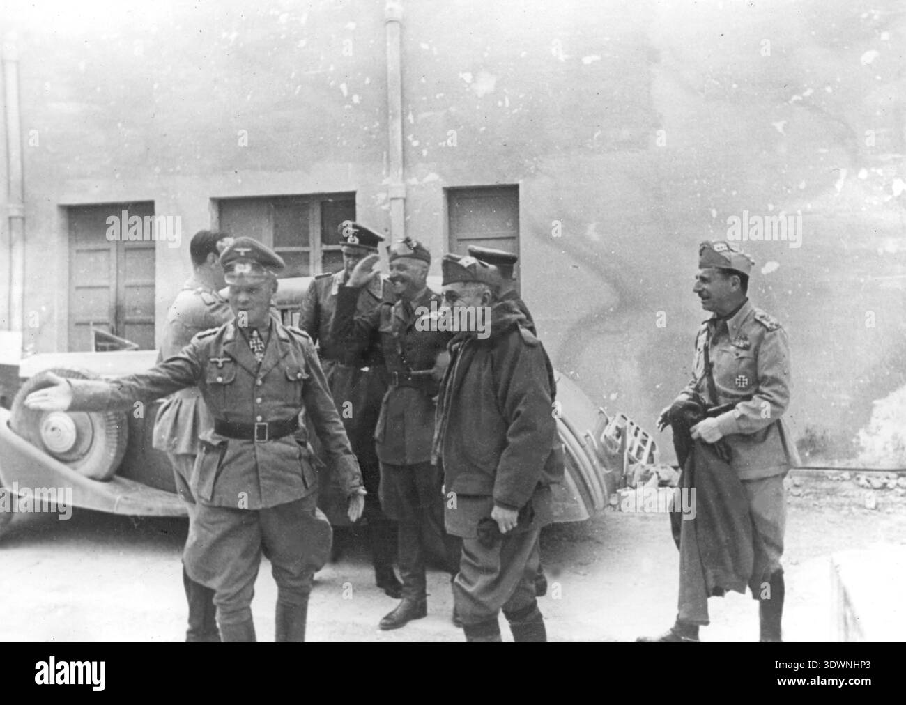 Italian army uniform first war world hi-res stock photography and ...
