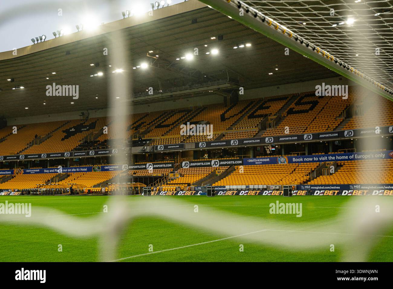 27th February 2026; Molineux Stadium, Wolverhampton, West Midlands ...