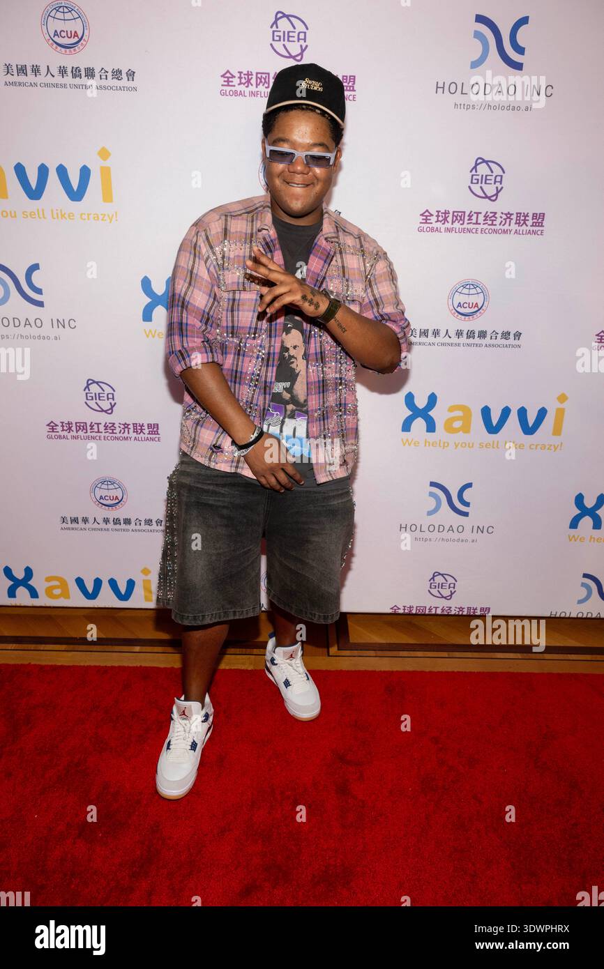 Actor Kyle Massey attends 2026 XAVVI Global Influencer Business ...
