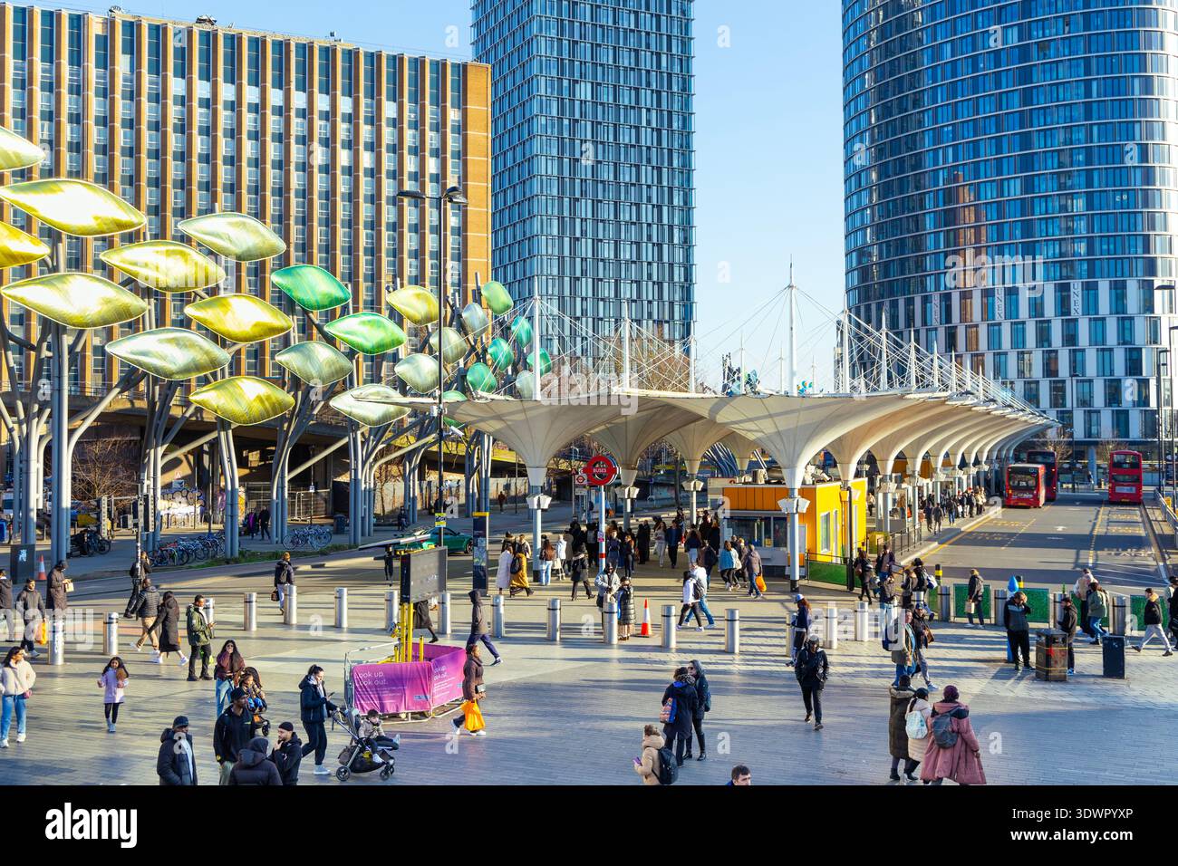 Stratford bus terminal hi-res stock photography and images - Alamy