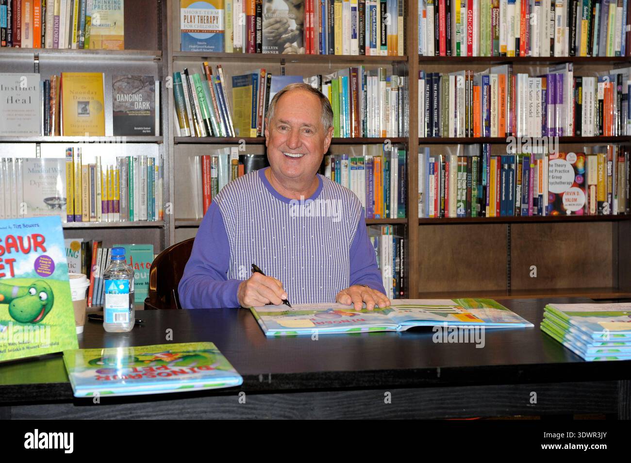 Neil sedaka hi-res stock photography and images - Alamy