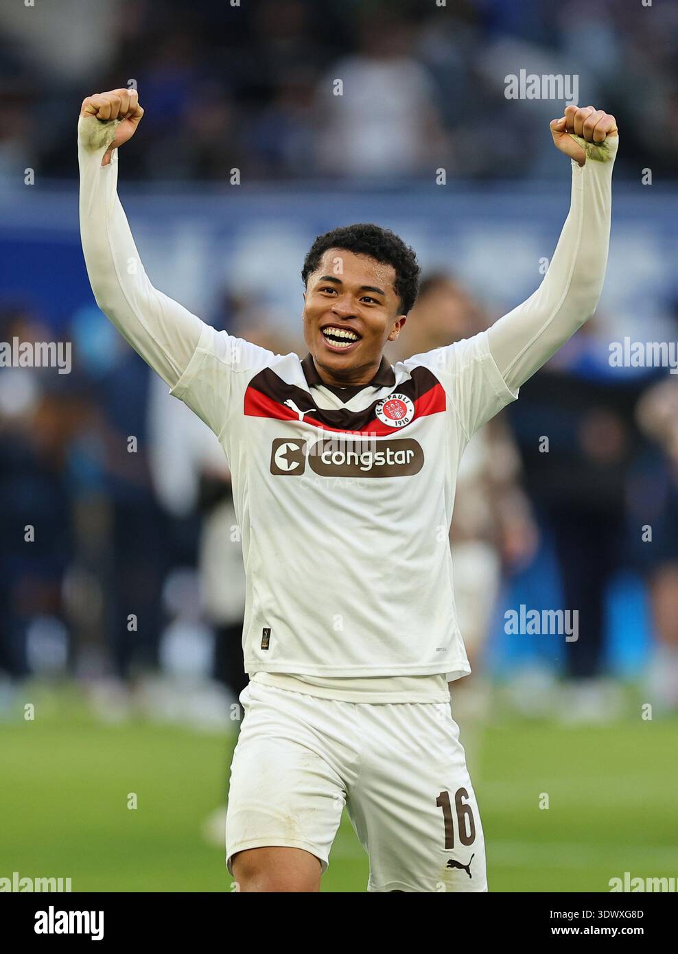 Final celebration, Joel Chima Fujita (St. Pauli) Sinsheim, February 28 ...