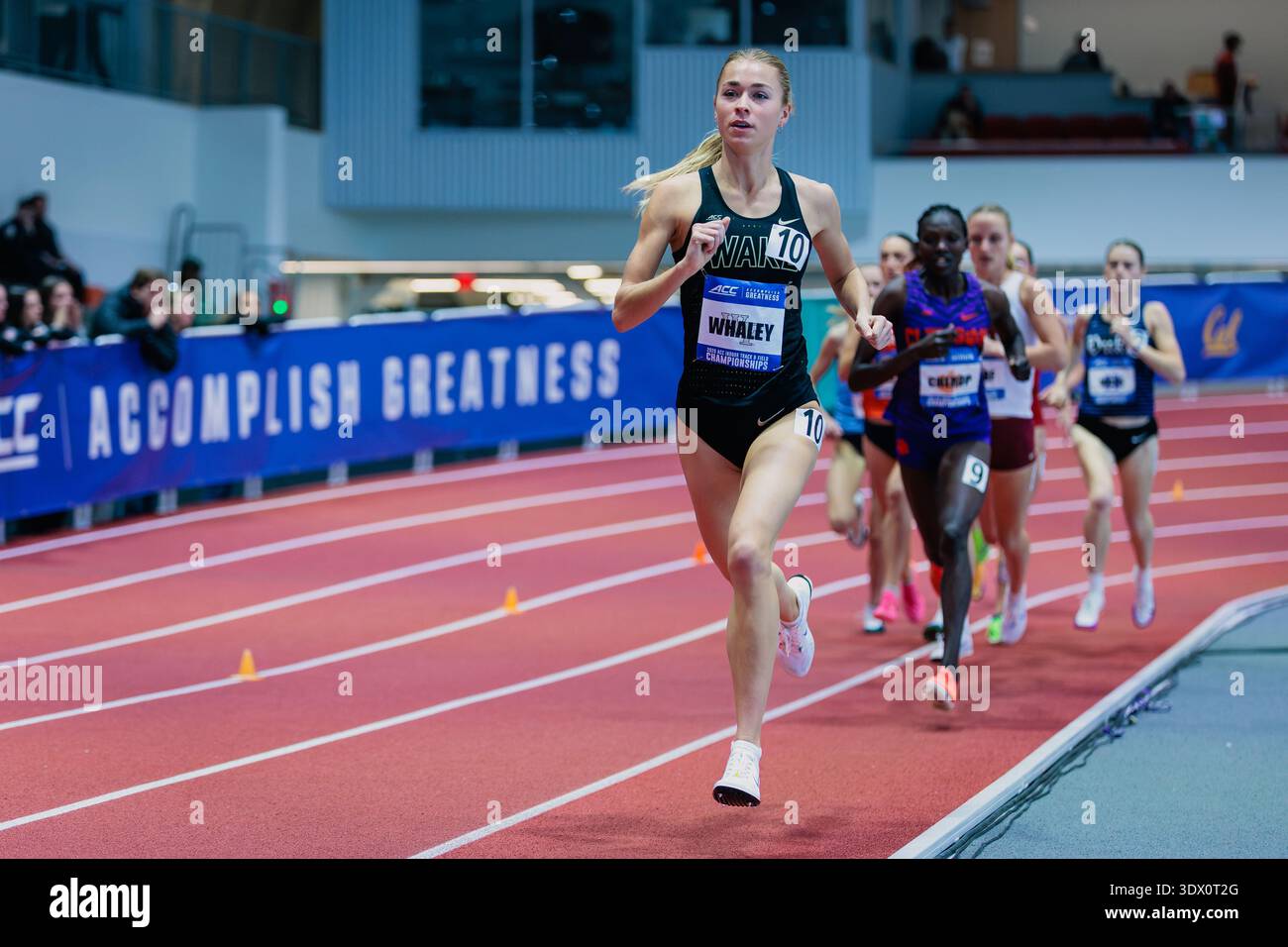 10 mile track hi-res stock photography and images - Alamy