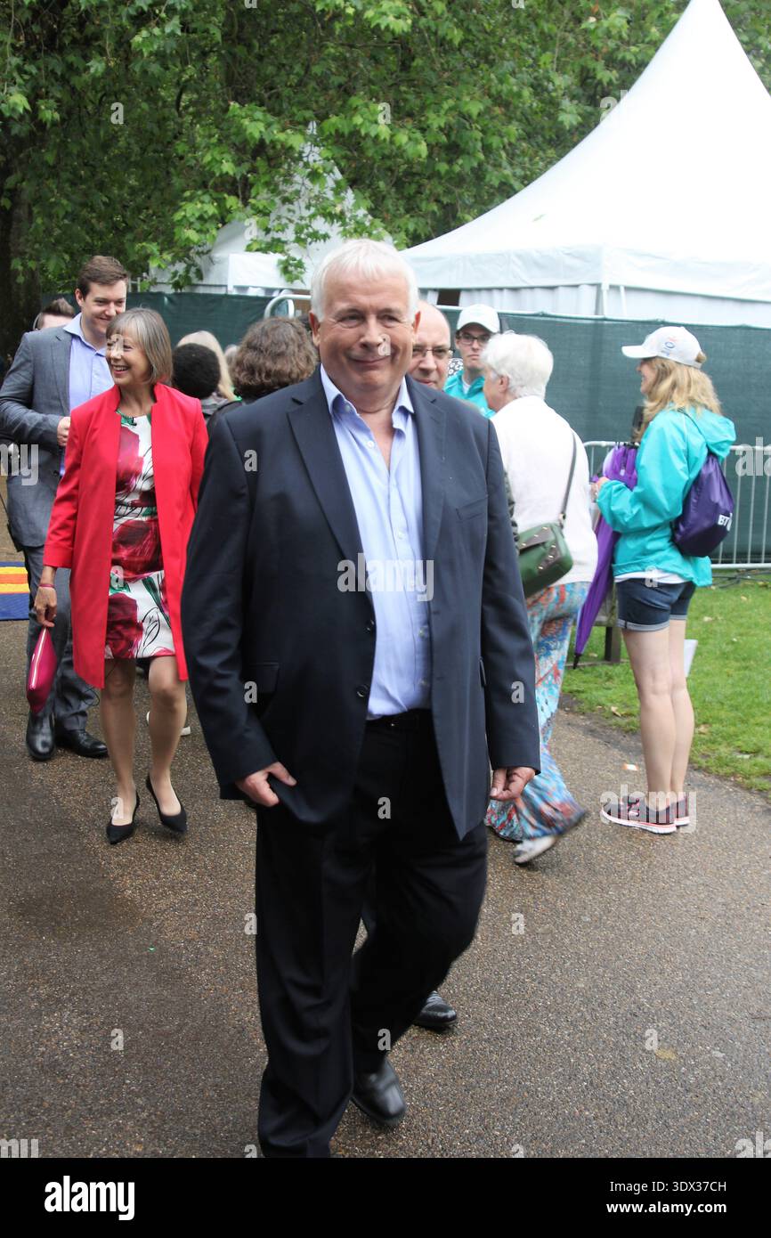 Christopher biggins dame hi-res stock photography and images - Alamy