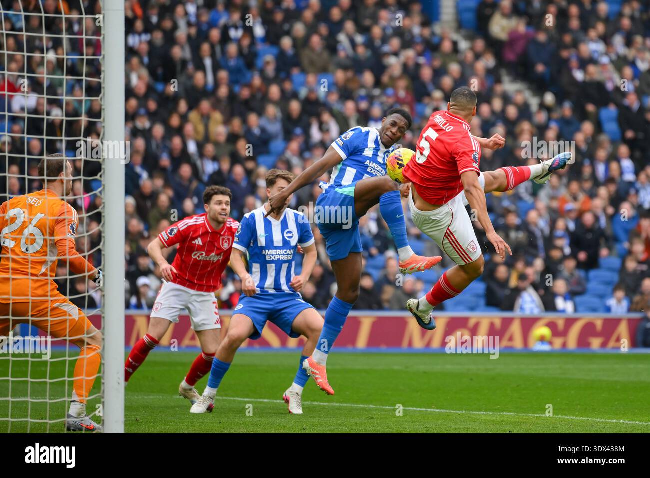 Soccer danny welbeck 2026 hi-res stock photography and images - Alamy