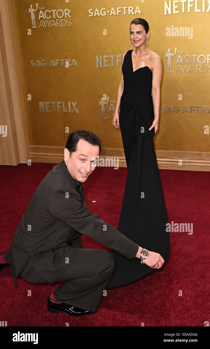 Matthew Rhys and Keri Russell arriving at the 32nd Annual Actor Awards ...