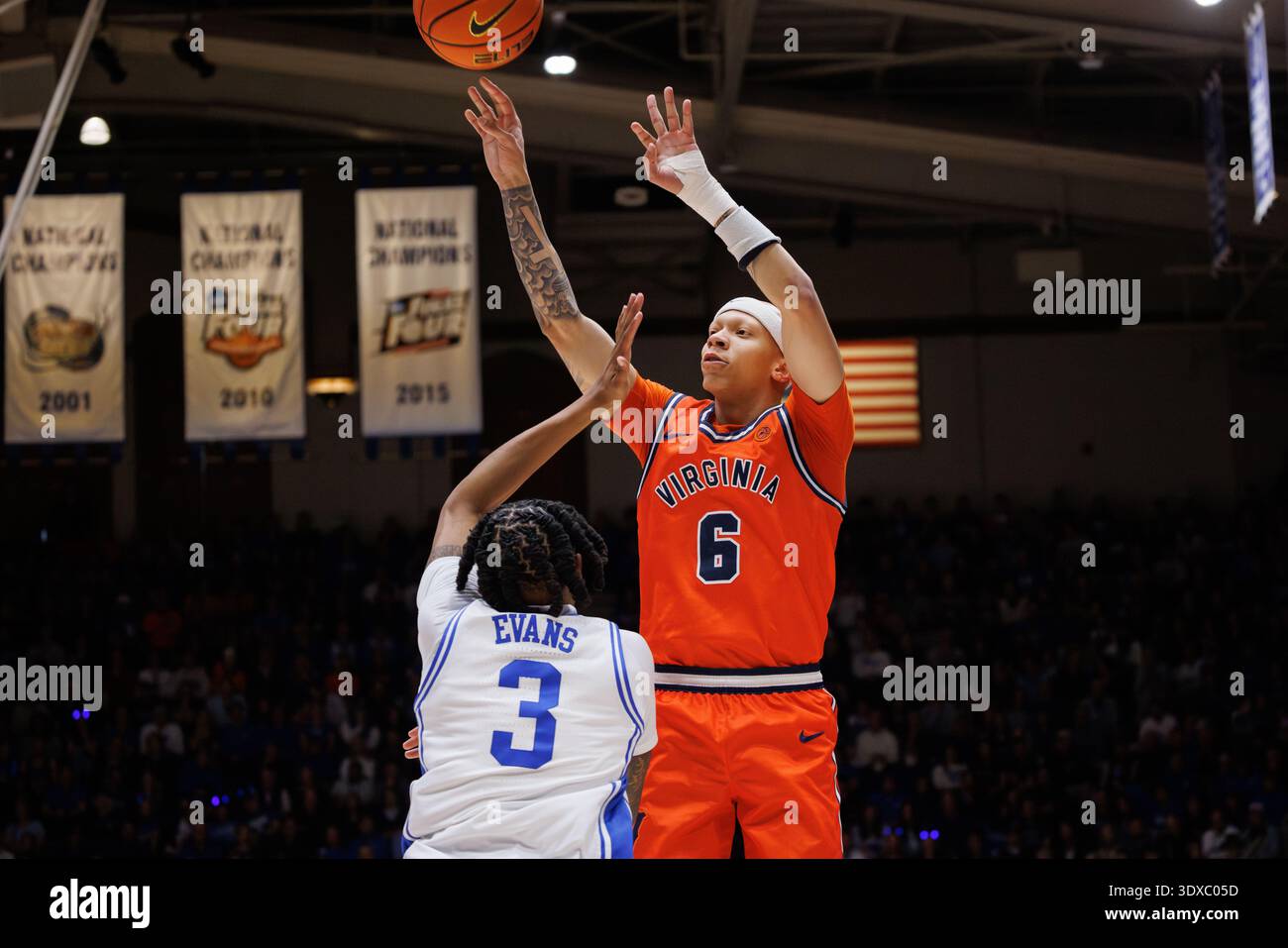 Virginia's Jacari White (6) attempts a shot during an NCAA college ...