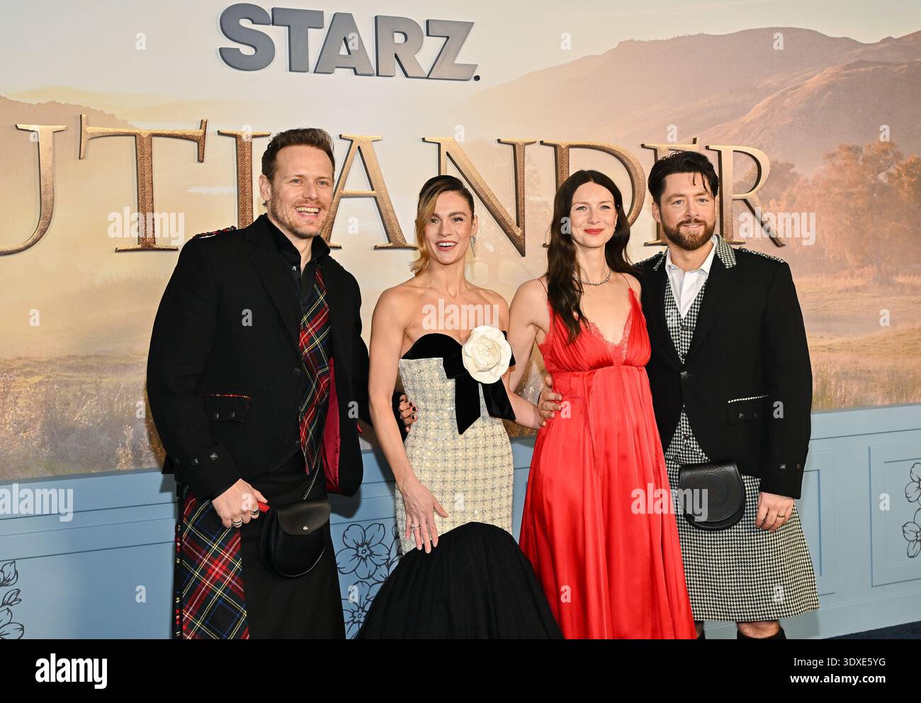 Sam Heughan, left, Sophie Skelton, Caitriona Balfe and Richard Rankin ...