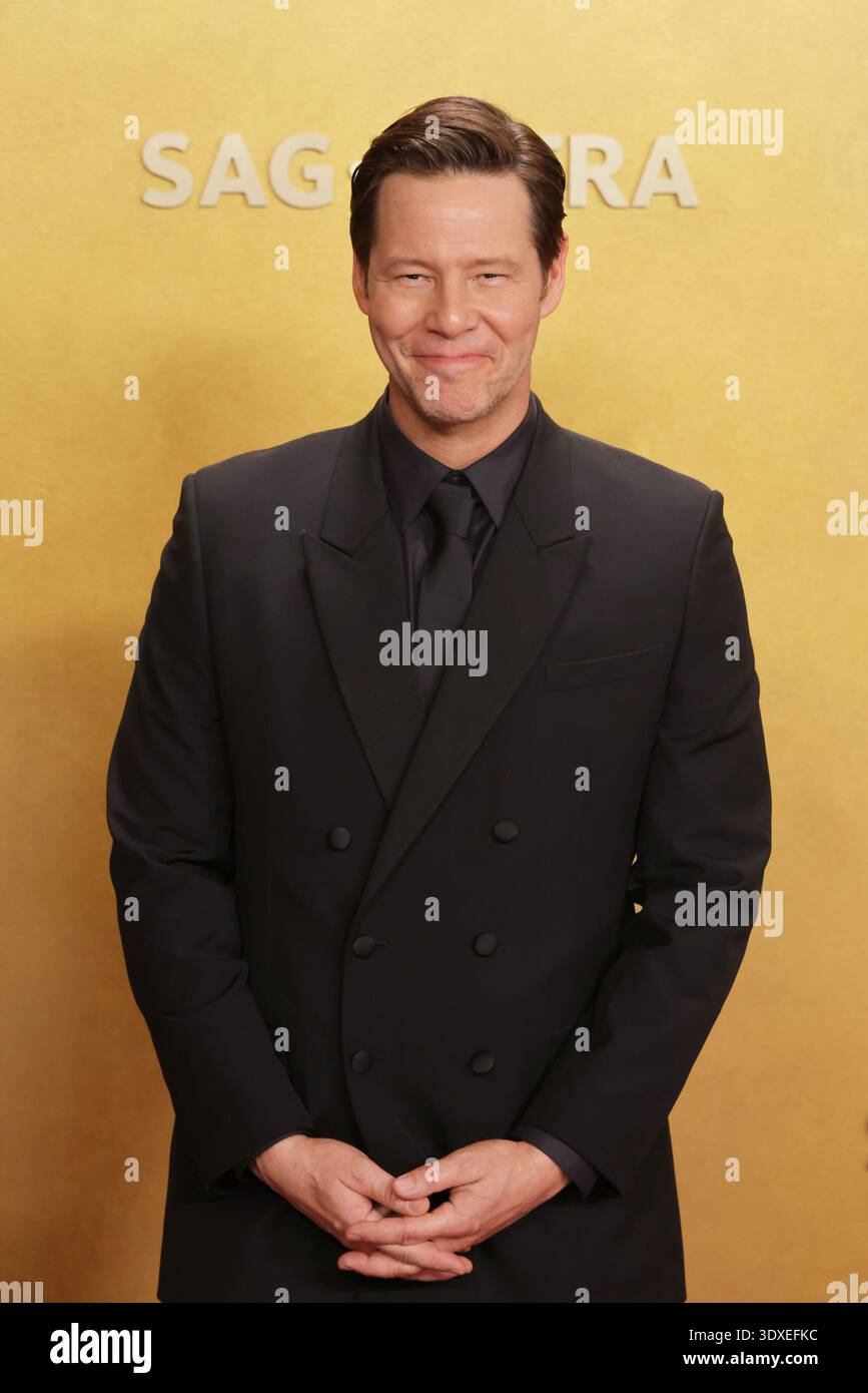 Ike Barinholtz attends the 32nd Annual Actor Awards at Shrine ...