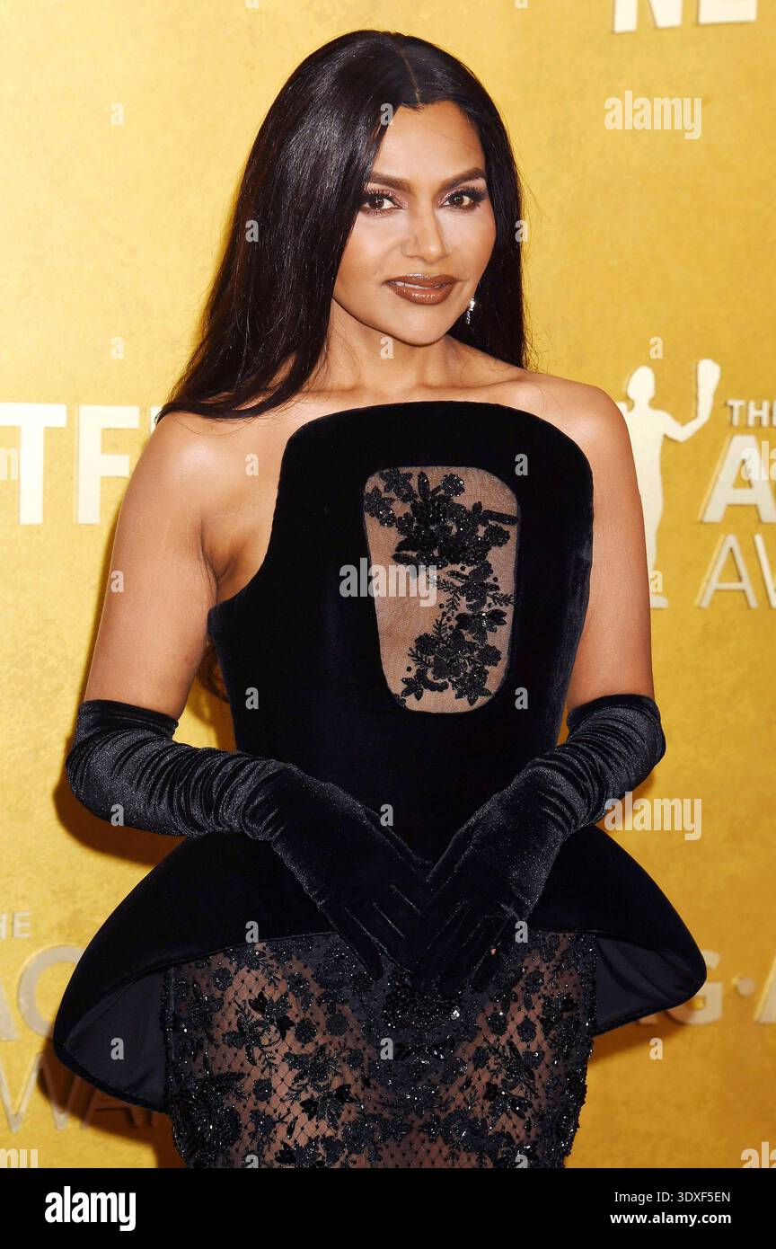 Mindy Kaling bei der 32. Verleihung der Actor Awards 2026 im Shrine ...